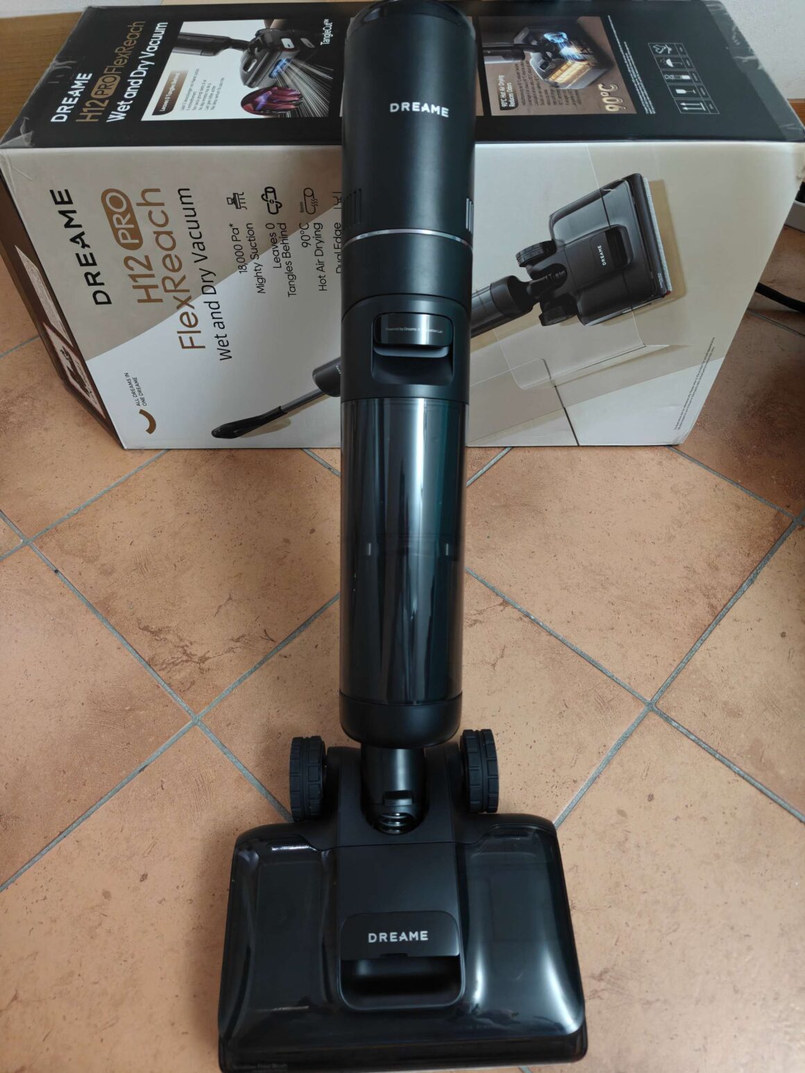 Recensione Dreame H12 Pro Flex Reach – Efficienza e Igiene Elevate ...